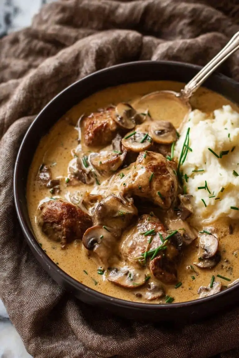 Crockpot Beef Stroganoff with Mushrooms: Comforting Slow Cooker Classic
